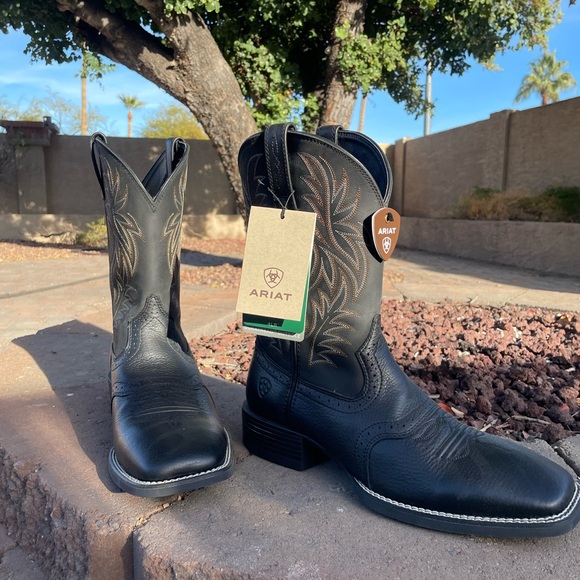 Ariat | Shoes | Ariat Square Toe Black Boots | Poshmark